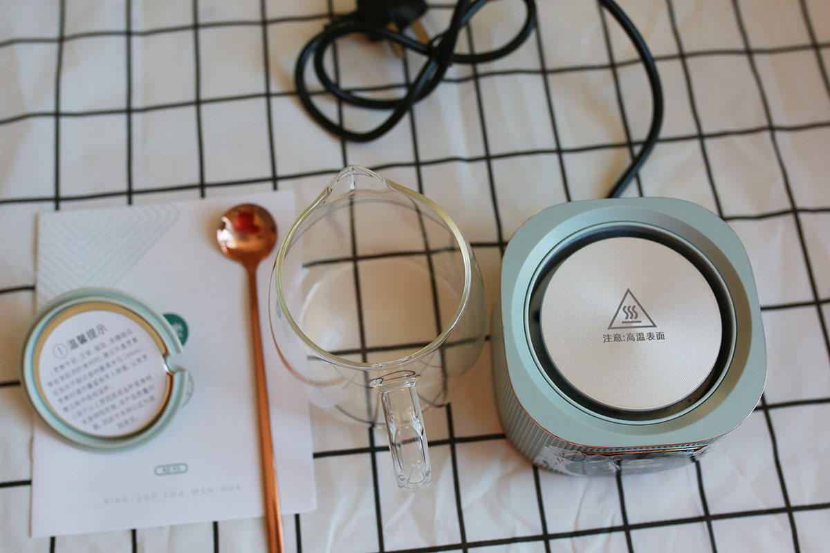 Quiet and elegant, the small sitting multifunctional health pot brings ...