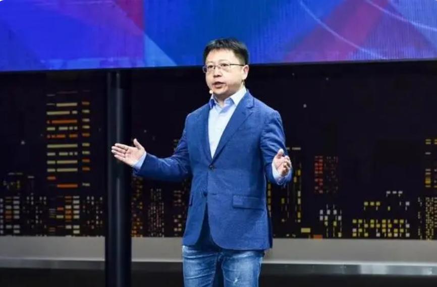 Wen Fei, "fly" to Xiaomi's house? - iNEWS