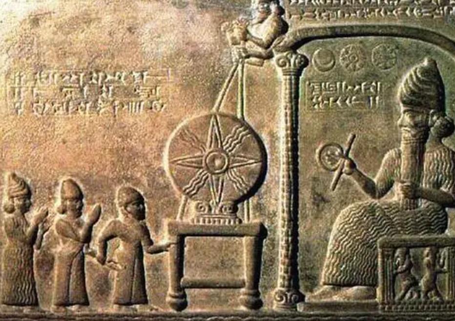 What are the common siege strategies used to capture cities during the ...