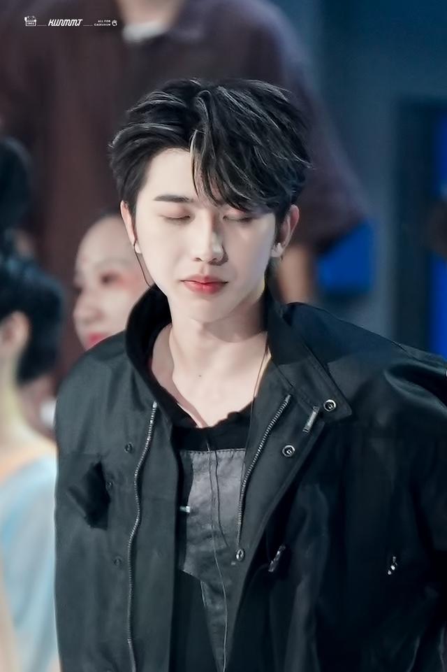 Cai Xukun sent an S card to the Guoke Street Dance Club: "It's so ...