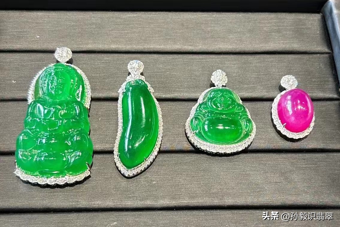 About the UV fluorescence reaction of jade - iMedia