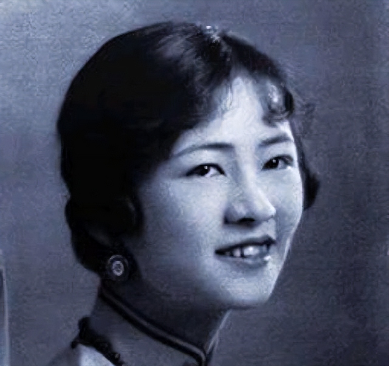 April in the World: Three Inspirations from Lin Huiyin's Choice to ...