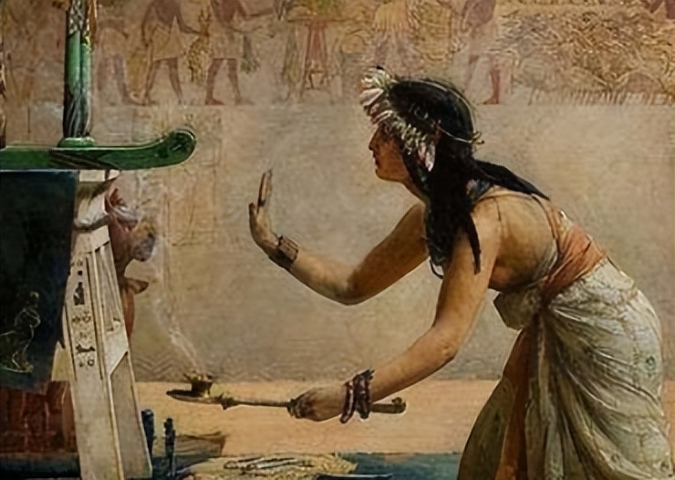 How was the share of power distributed in the social structure in ...