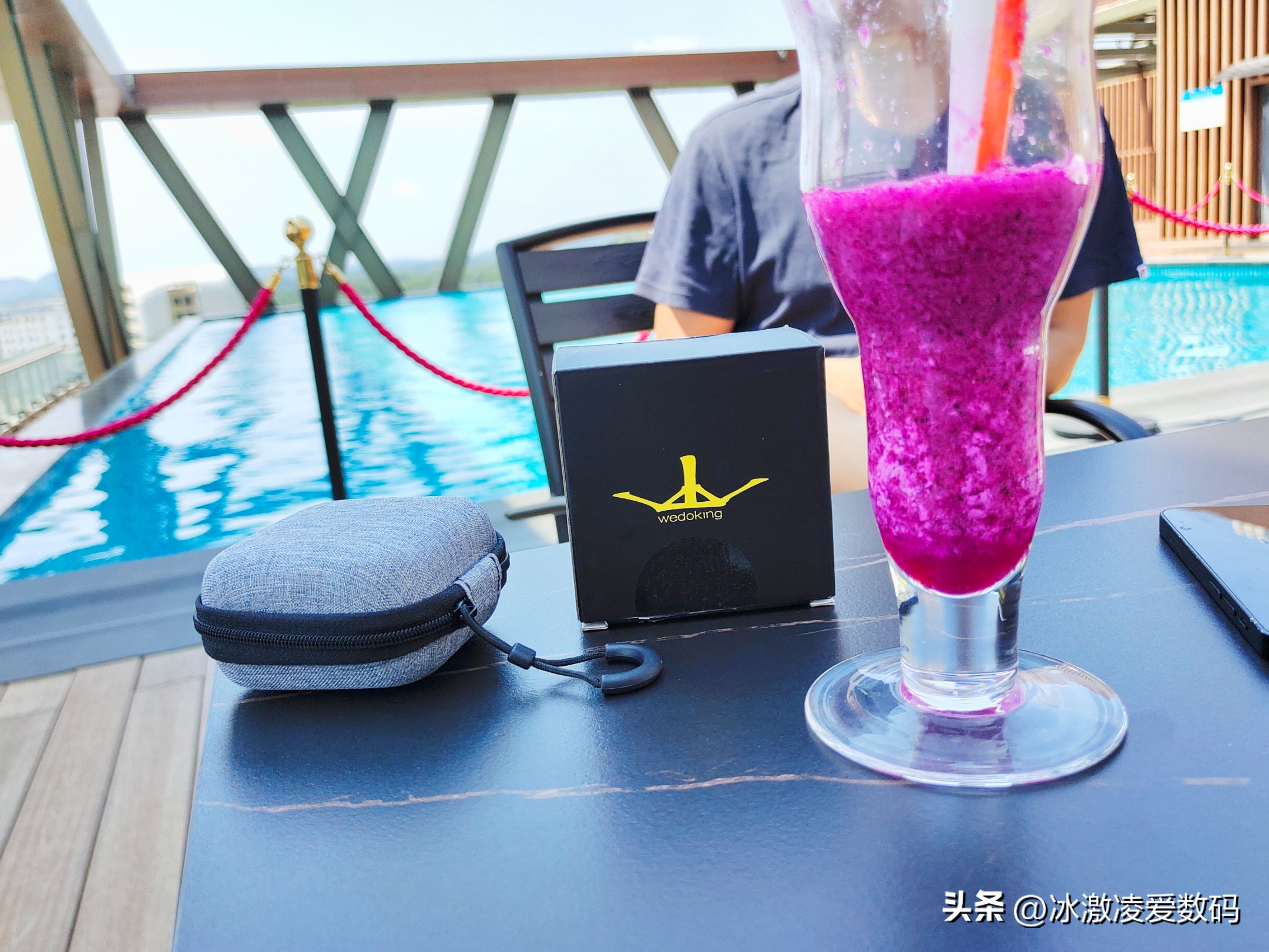 Uninterrupted music in the water, Wedoking second-generation swimming ...