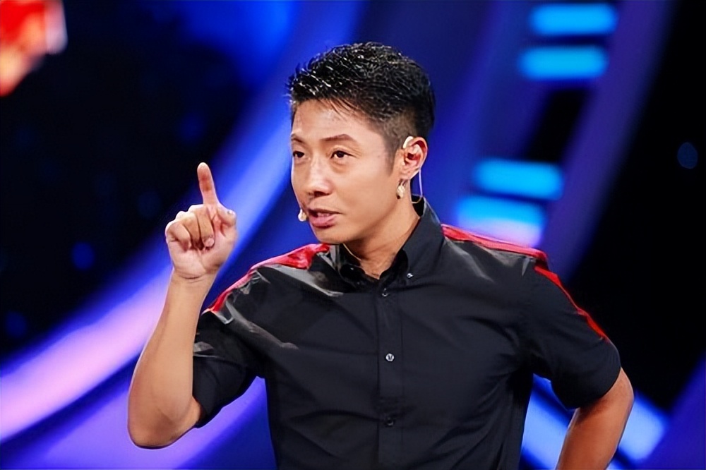 CCTV's "Iron Lady" Xiao Xiaolin died of bowel cancer. The 26-word last ...