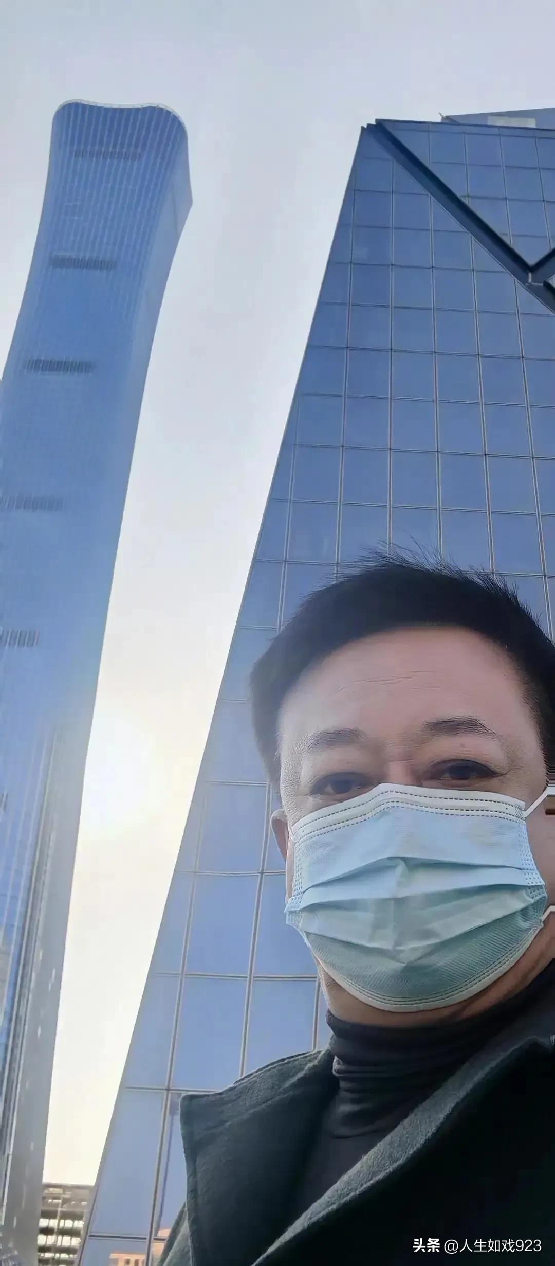 Congratulations!Zhu Jun returned to work at CCTV and posted work photos ...