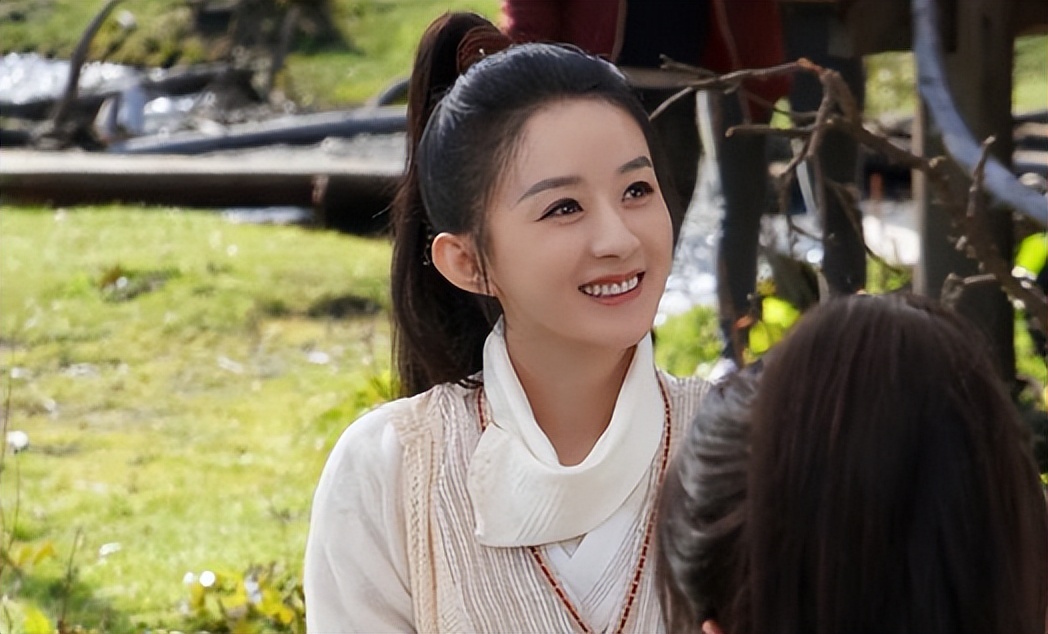 The truth? Zhao Liying showed up after being reunited, she was haggard ...