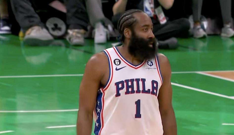 3 out of 11! Malicious foul + only 3 shots in the second half, Harden 9 ...