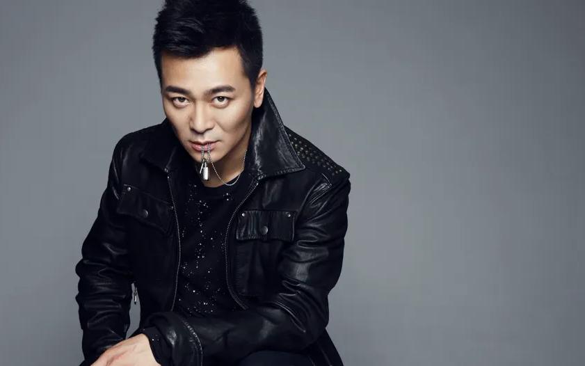 Well-known actor Wu Yue: In order to fight for a breath, he got married ...