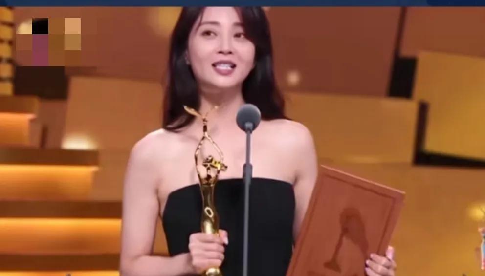 Zhao Liying and Yin Tao missed the Magnolia Award again and Wu Yue ...