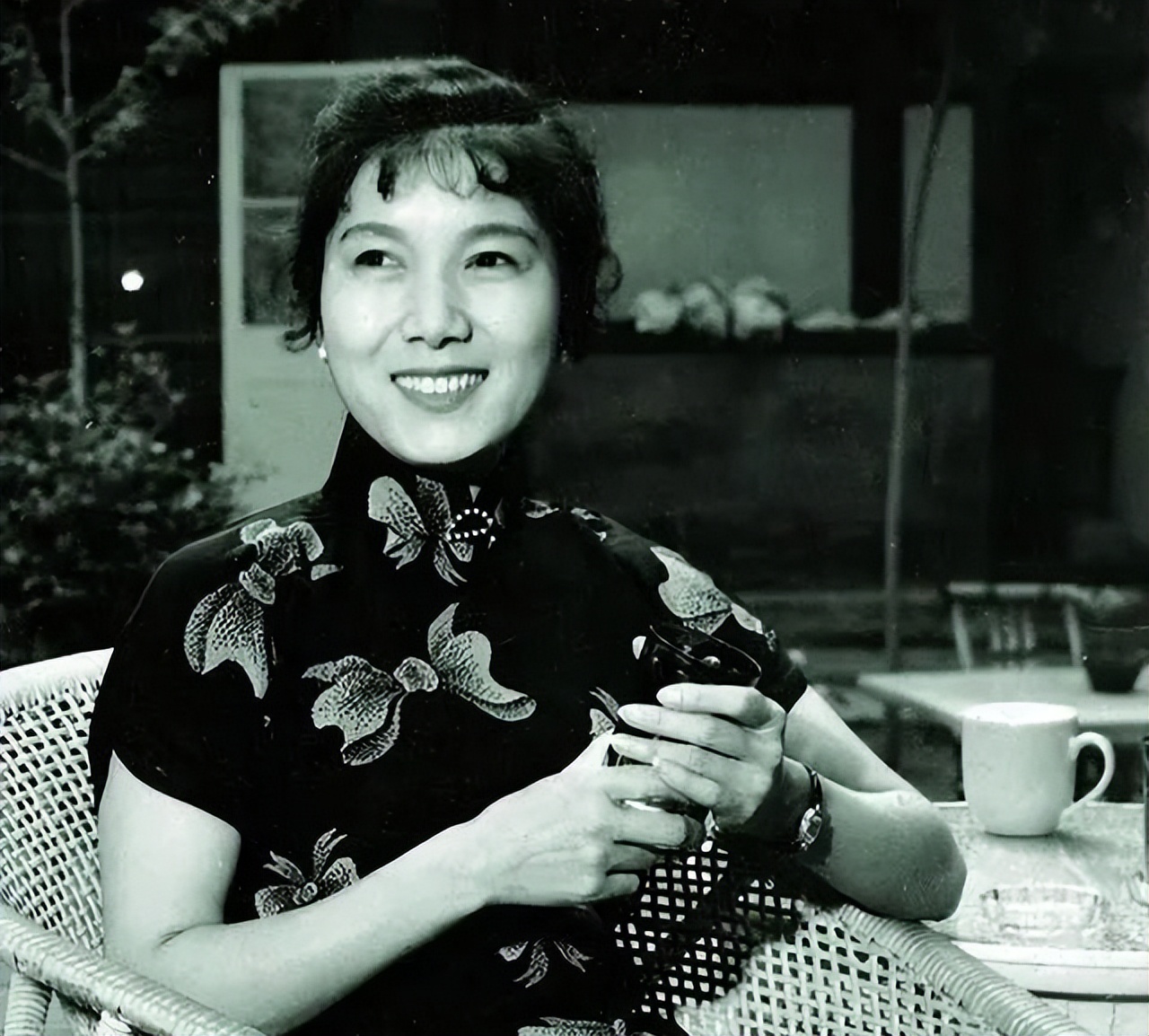 Qi Baishi met Xin Fengxia for the first time because of her beauty, and ...