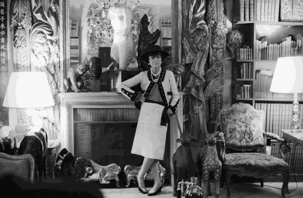 Zhongyin·Zunyuefu High-end Aesthetics Model 8.13 Stunningly Blooming ...