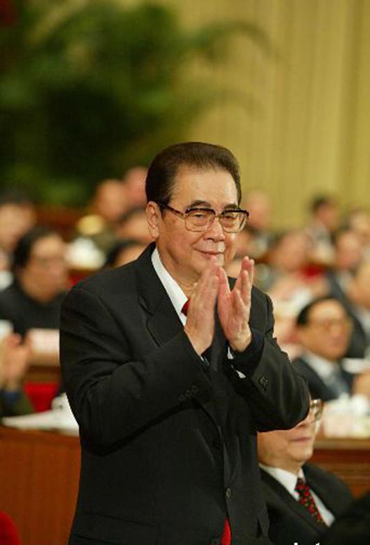 In 2004, Li Peng wrote an article recalling Deng Xiaoping: He will ...