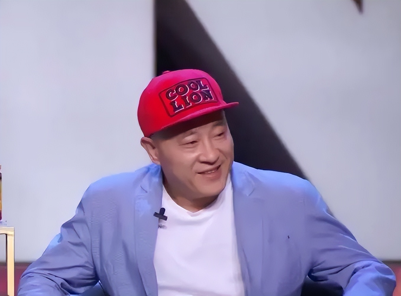 "Nicholas Zhao Si", who was once a female fan who fell asleep, is now ...