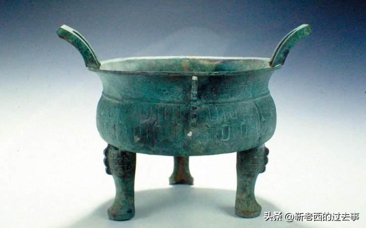 Viewing the Development of Chu Culture from the Unearthed Cultural ...