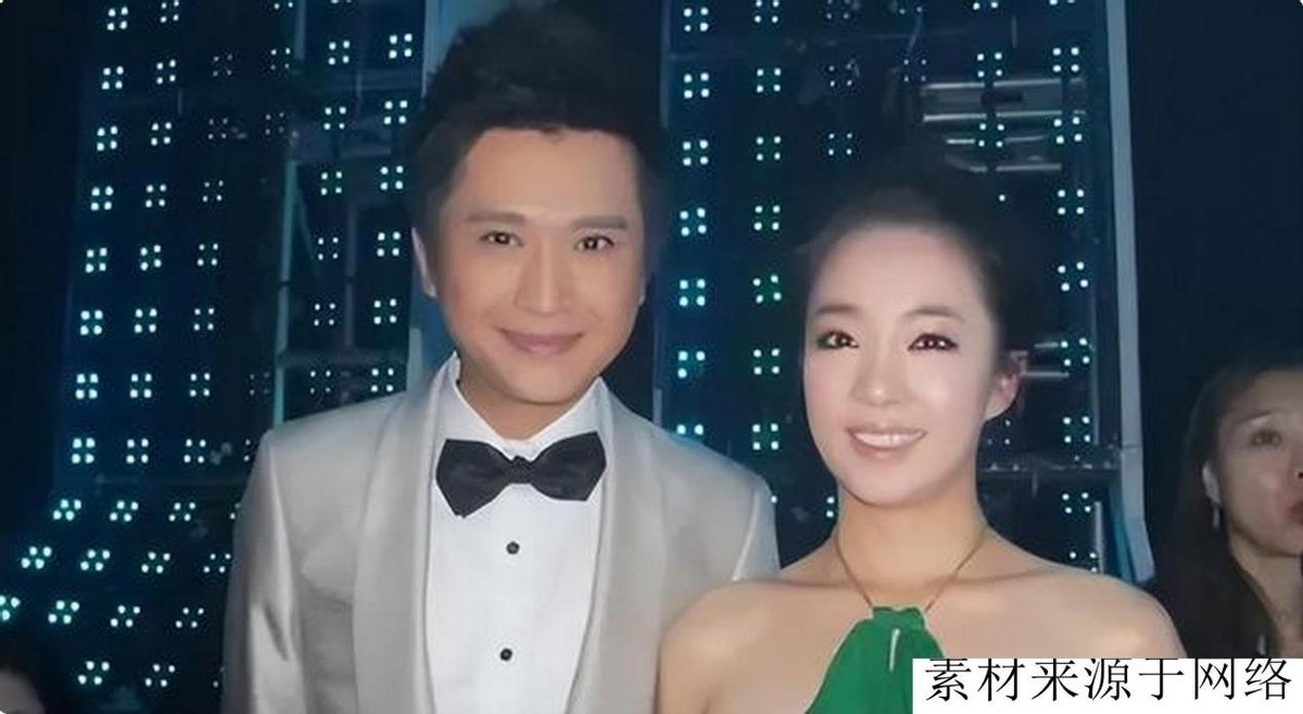 He fell in love with his wife in a low-key manner, and his two ...