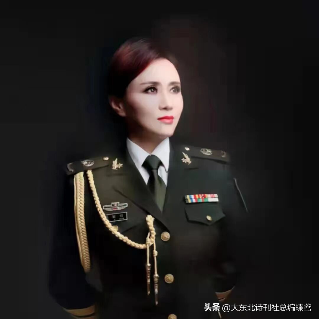 Author of "Dream Back to Yan'an" // Zhou Feng recites// Liu Lijuan - iNEWS