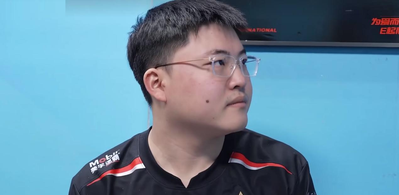 LPL：網曝Uzi續約EDG，更換中單補強，LCK頂級中單，有可能來中國 - 頭條匯