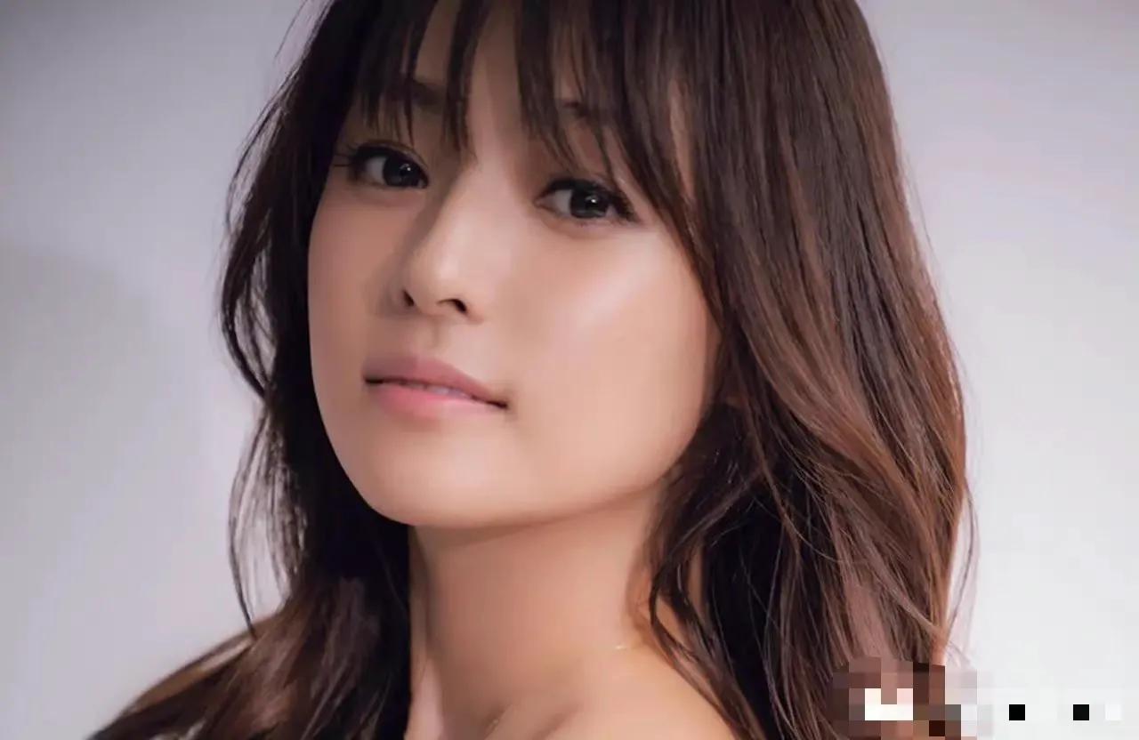 Kyoko Fukada is so beautiful - iNEWS