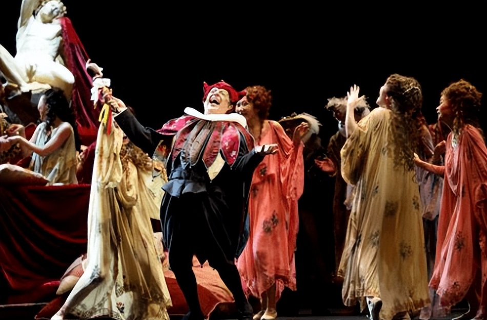 The development of Italian theater and stage art during the Renaissance ...