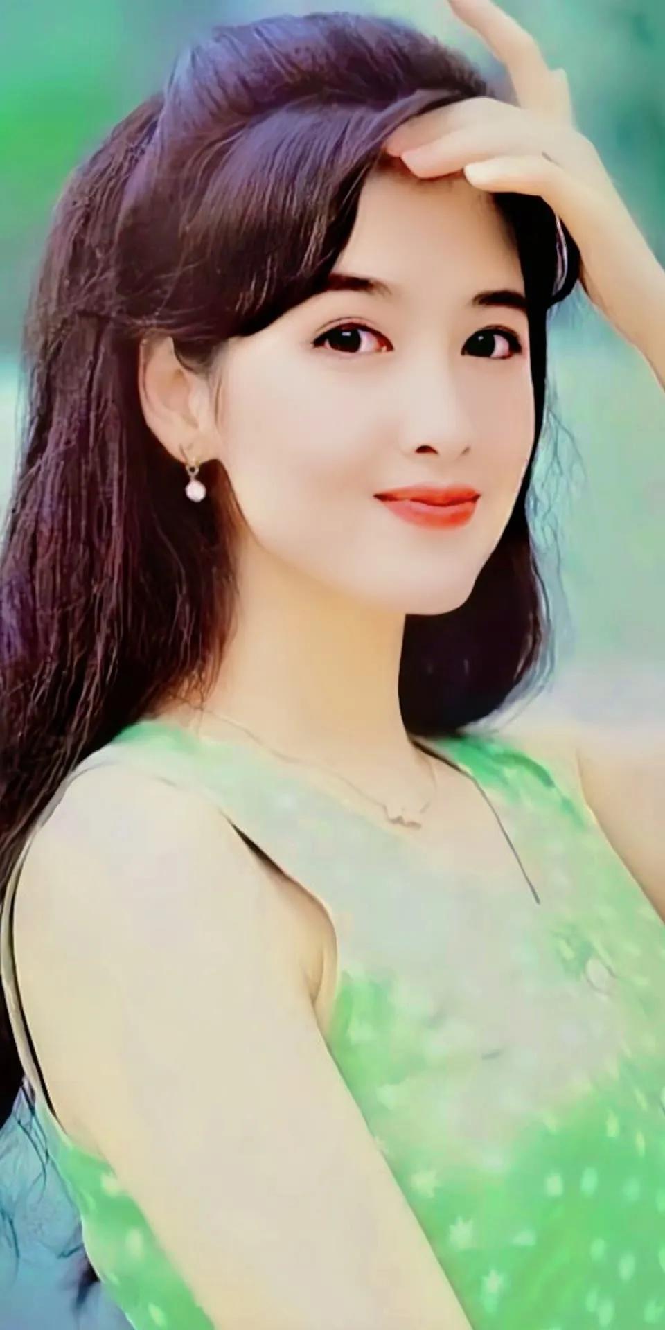 Still photos of Zhou Huimin - iNEWS