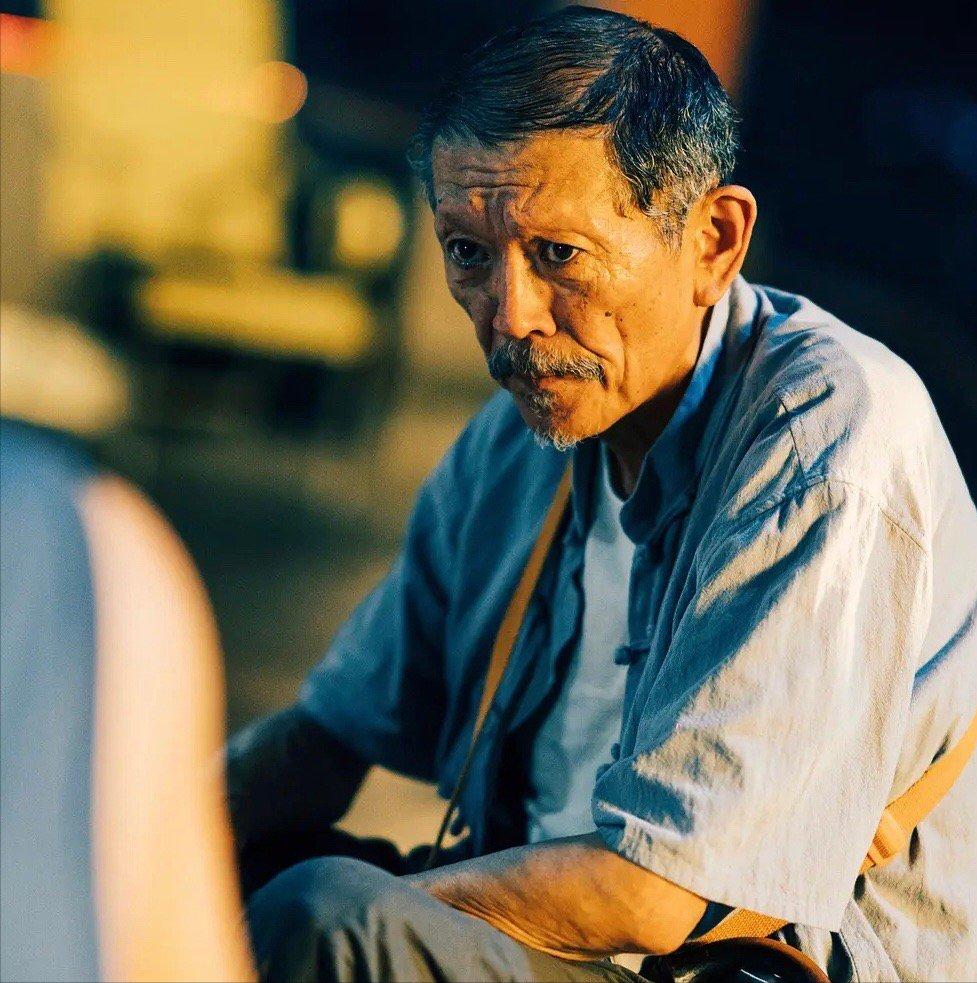Luo Jingmin, an old drama player, passed away, and the stars sent a ...