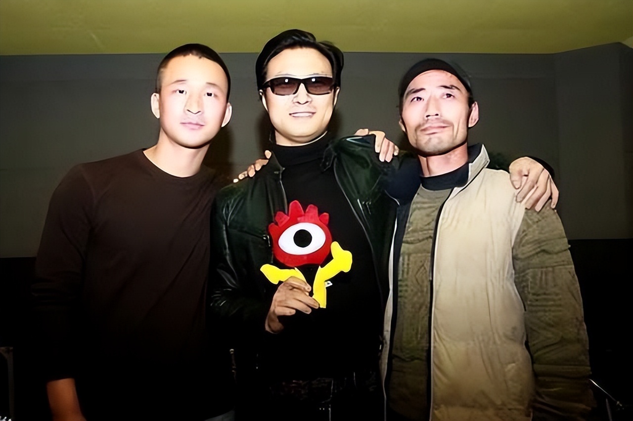 From top bands to street stalls, Xuri Masculine has been reduced to ...