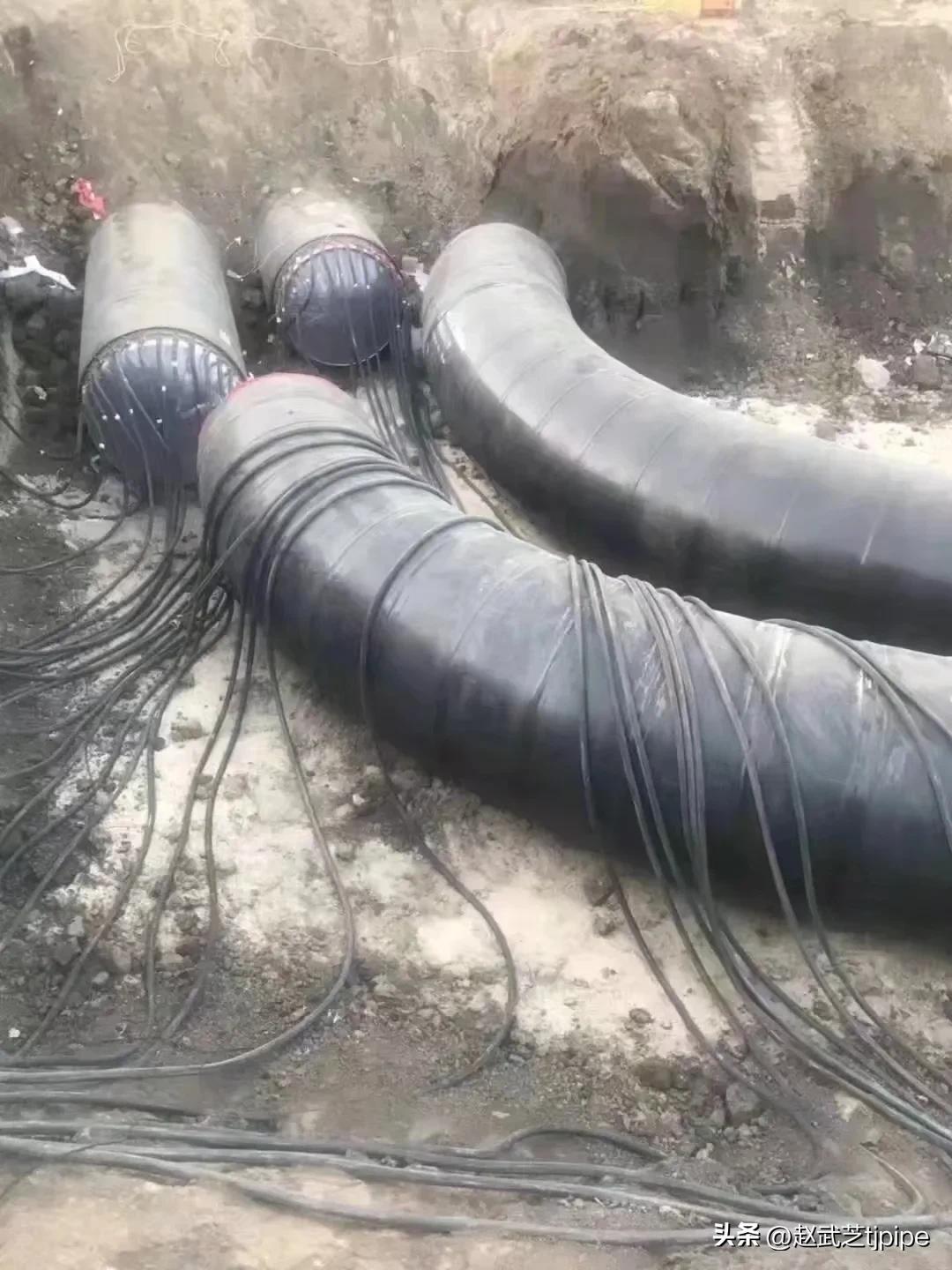 Large temperature difference and long-distance heating network ...