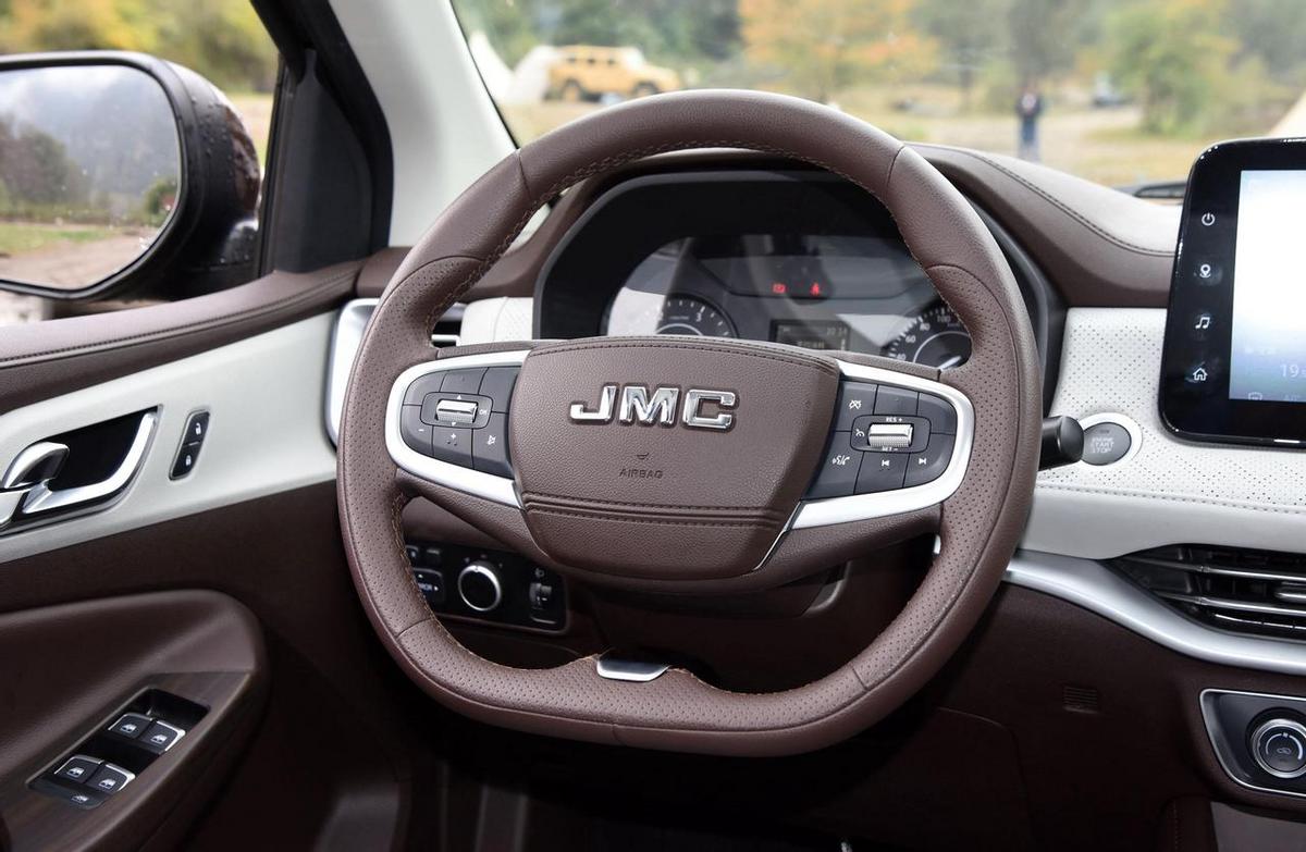 Yishang IKEA, JMC Yuhu 7, a car to meet a variety of car needs - iNEWS