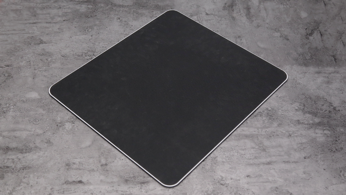 Silky and easy to control, Razer ATLAS Monarch Butterfly Glass Mouse ...