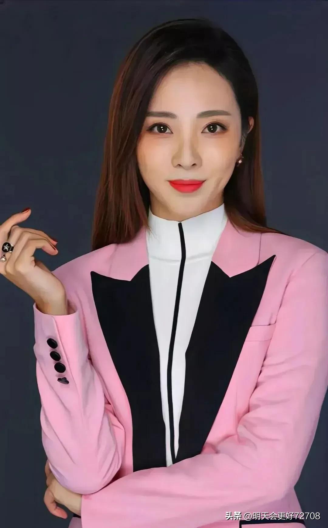 Li Sisi is so beautiful - iNEWS