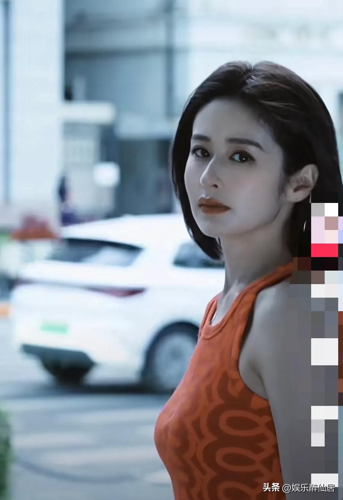 Yinger's latest Hong Kong-style style is too stunning, Fu Xinbo really ...