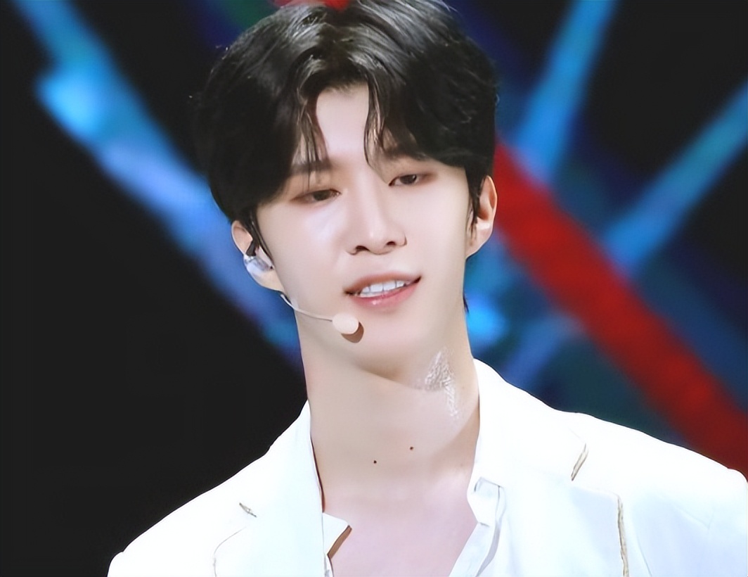 Li Chen and Fan Chengcheng interact frequently, but netizens question ...