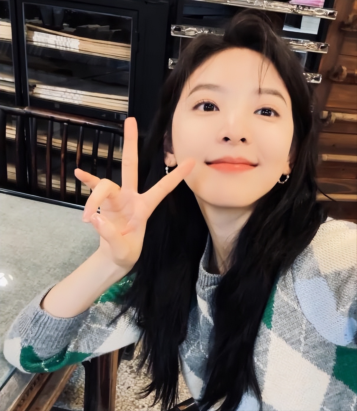 It was revealed that Wei Daxun was in a relationship with Ruonan, and ...