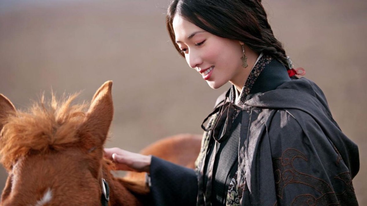 Is Huang Yueying really ugly?Why does Zhuge Liang want to marry Huang Yueying as his wife? - iNEWS