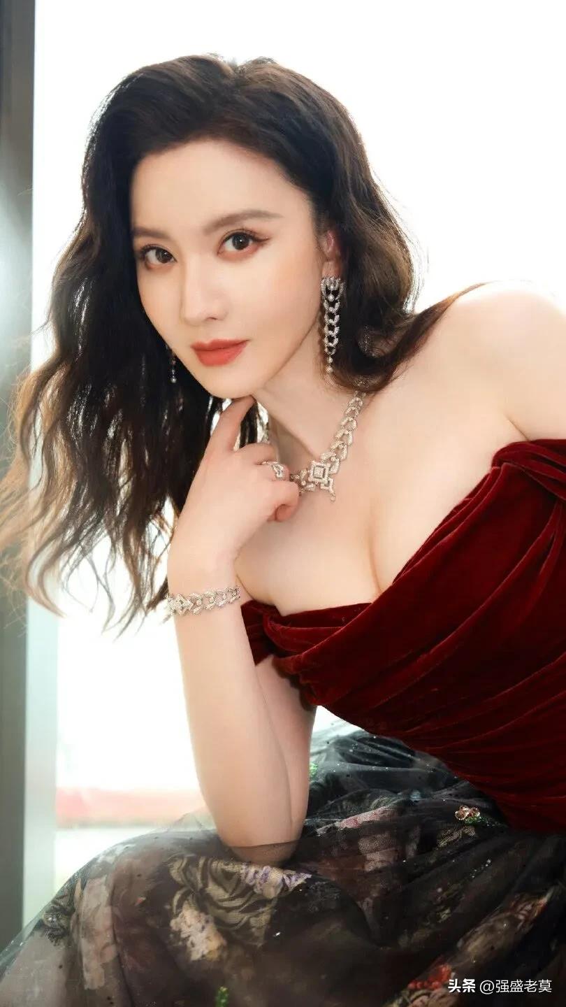 Zhang Meng's amazing photo - iNEWS