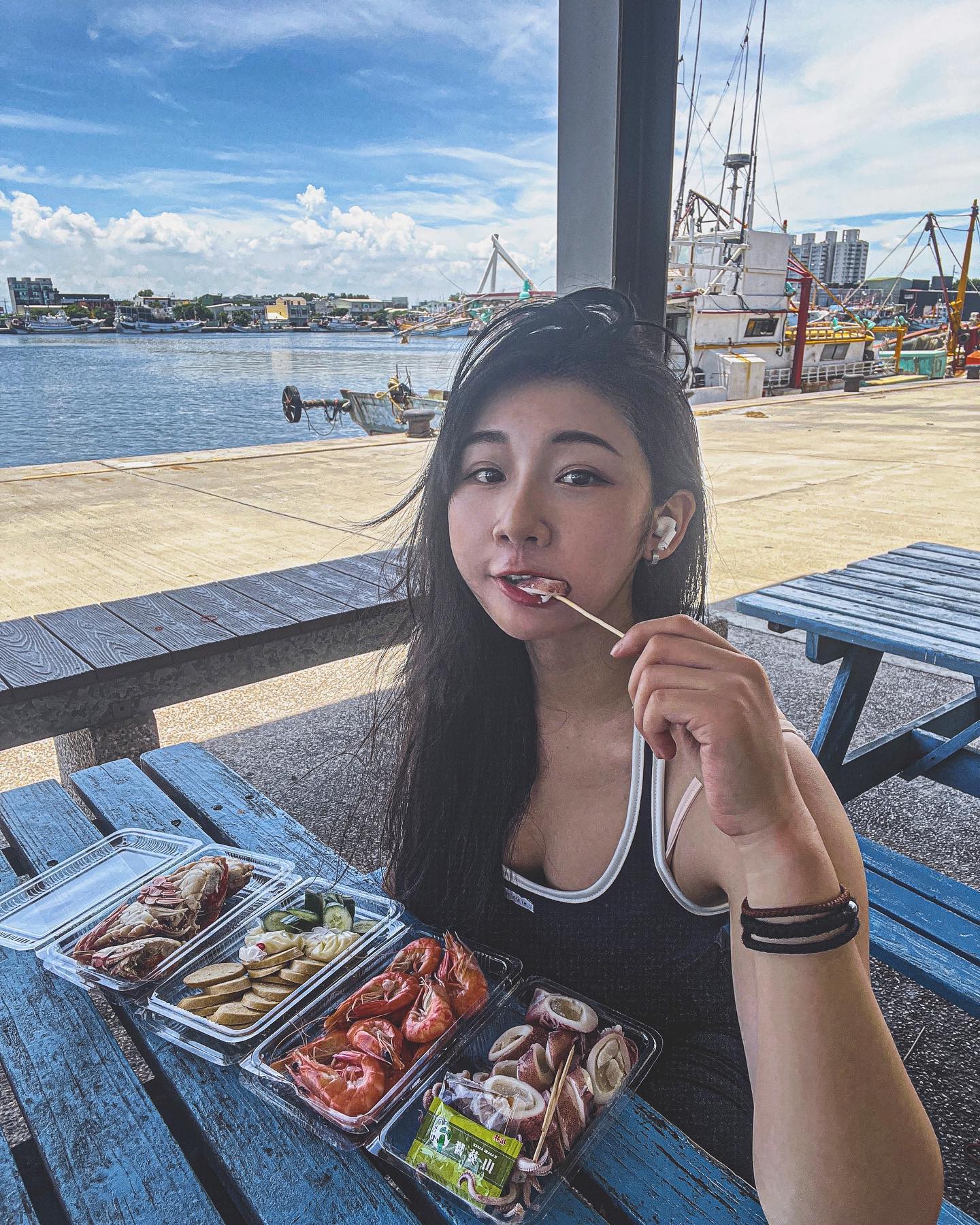 "He's Beautiful" Lin Shaoyu - a fitness girl with a variety of styles - iNEWS