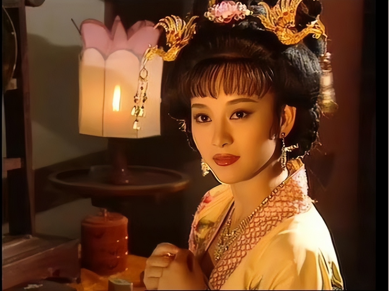 Miao Yiyi: Not only the most perfect Yue Linshan, but also the beauty ceiling in "Wu Zetian" - iNEWS
