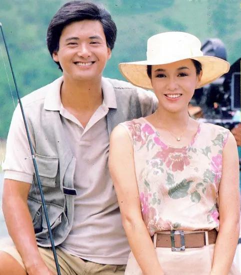 Zheng Yuling said to Lu Fang: "I can't cut an abalone well, let's get a ...