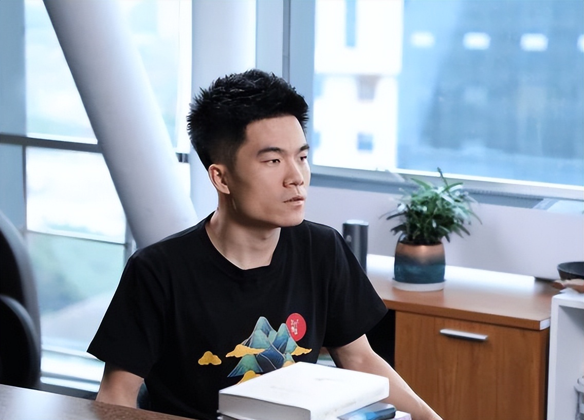 Yu Xiuhua once again "boldly pursued love" and confessed to Dong Yuhui ...