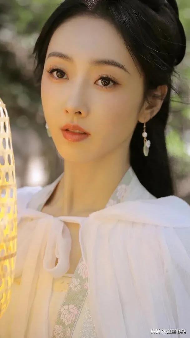 Xuan Lu stunning photo - iNEWS