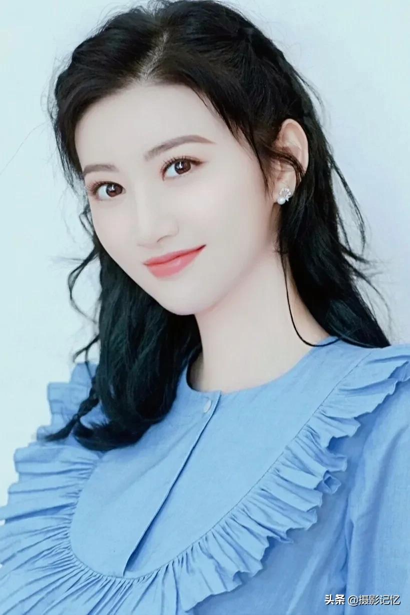 Jing Tian: Qing Yan and pure - iNEWS