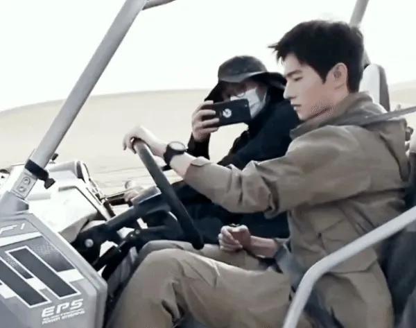 Since the age of 19, he has undergone plastic surgery to become "Yang ...