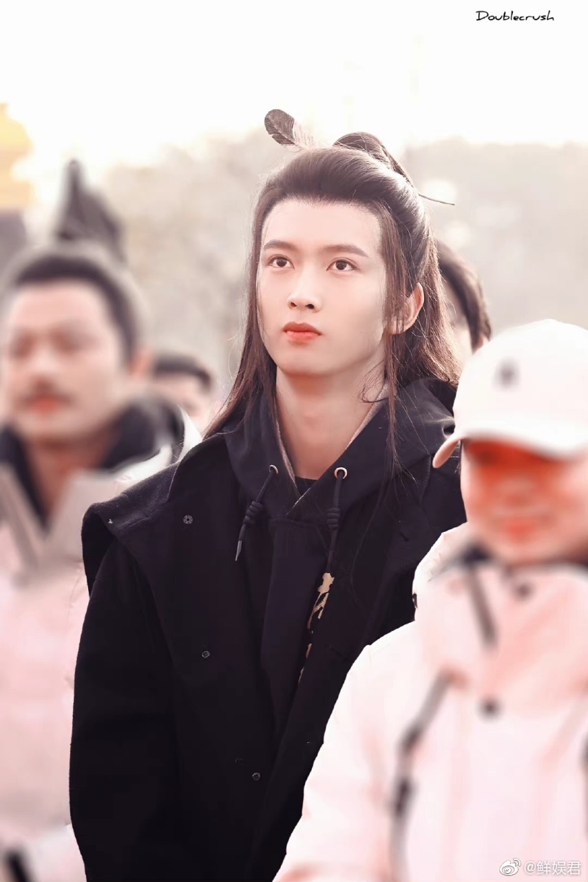 1.15 Drama: Zhao Liying, Bai Jingting, Li Yifeng, Chen Yuqi, Angelababy, Chen Youwei - iNEWS