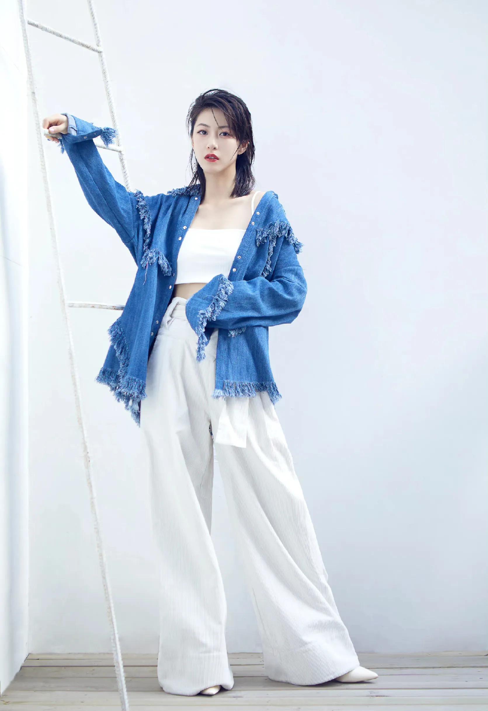 Actor Zhao Ruihan - iNEWS