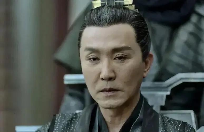 Wu Gang, an old actor whose acting skills have been "overrated", his ...