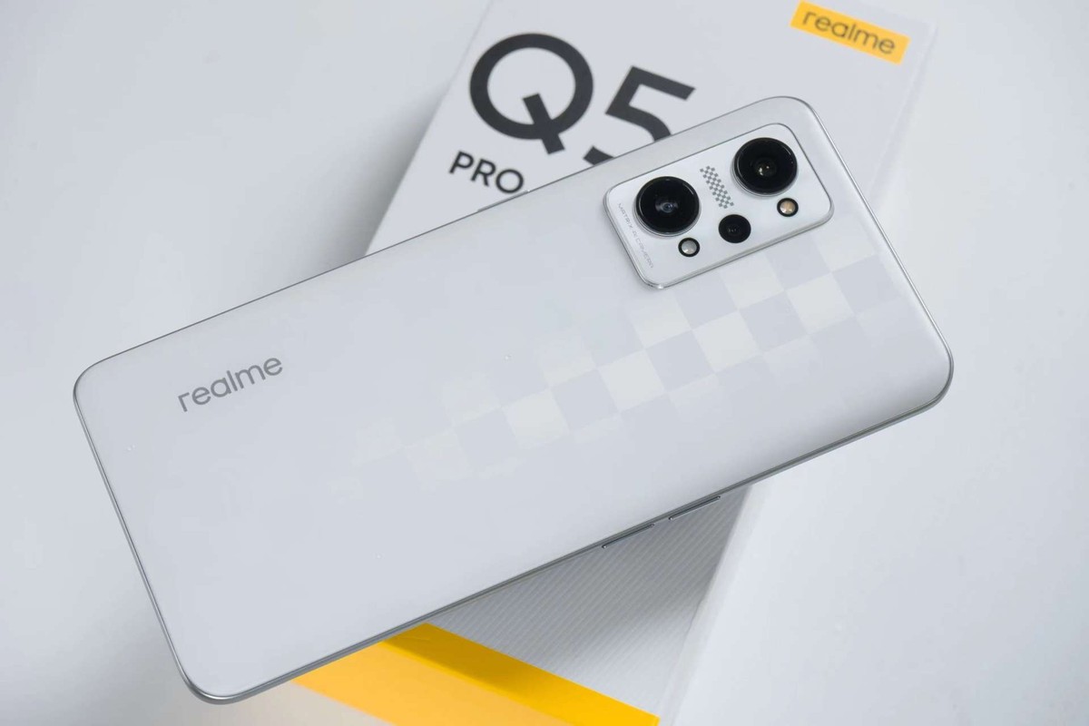 How to choose a 2K Snapdragon 870 mobile phone?Real me Q5 Pro successfully out of the circle - iNEWS