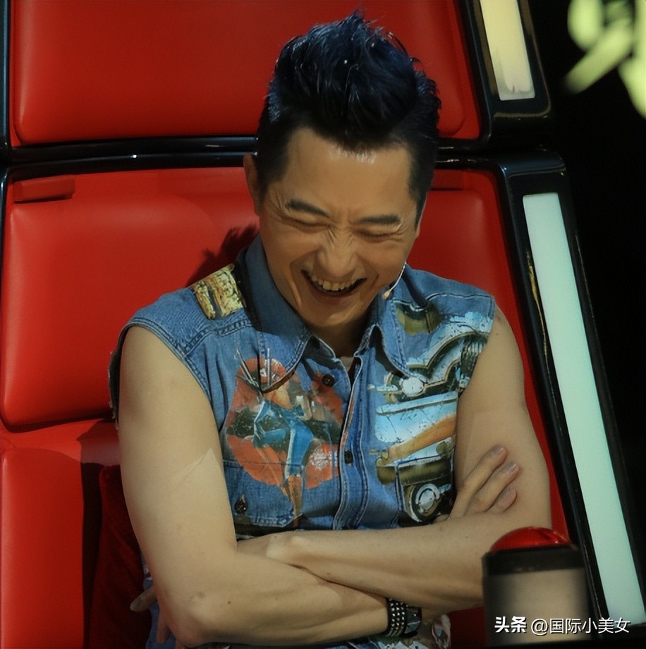 Tears and persistence behind the dark stage of Sing! China: Shen Nan ...