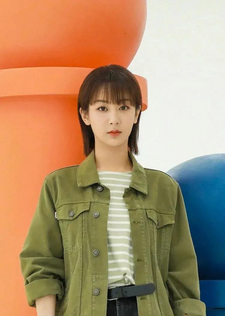 Yang Zi's beautiful pictures - iNEWS