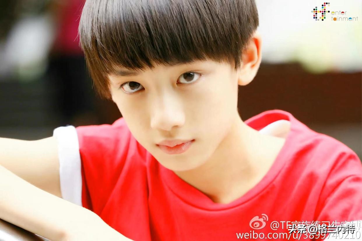 Ding Chengxin——A star painter who magnifies his dreams infinitely - iNEWS